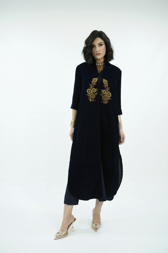 Blue velvet 3pc formal outfit. - Formals